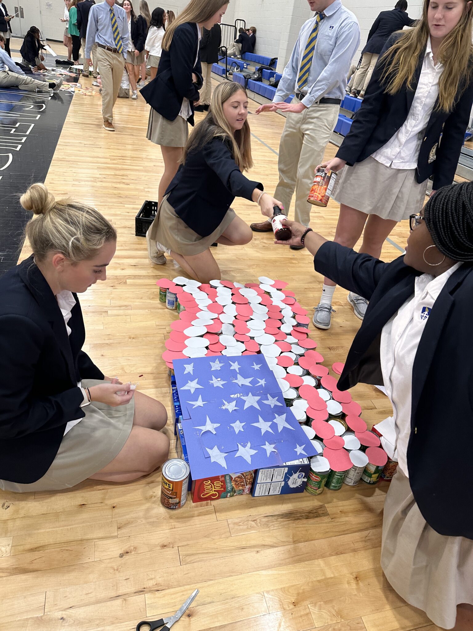 Montgomery Catholic Students Give Back in Annual Food Drive ...